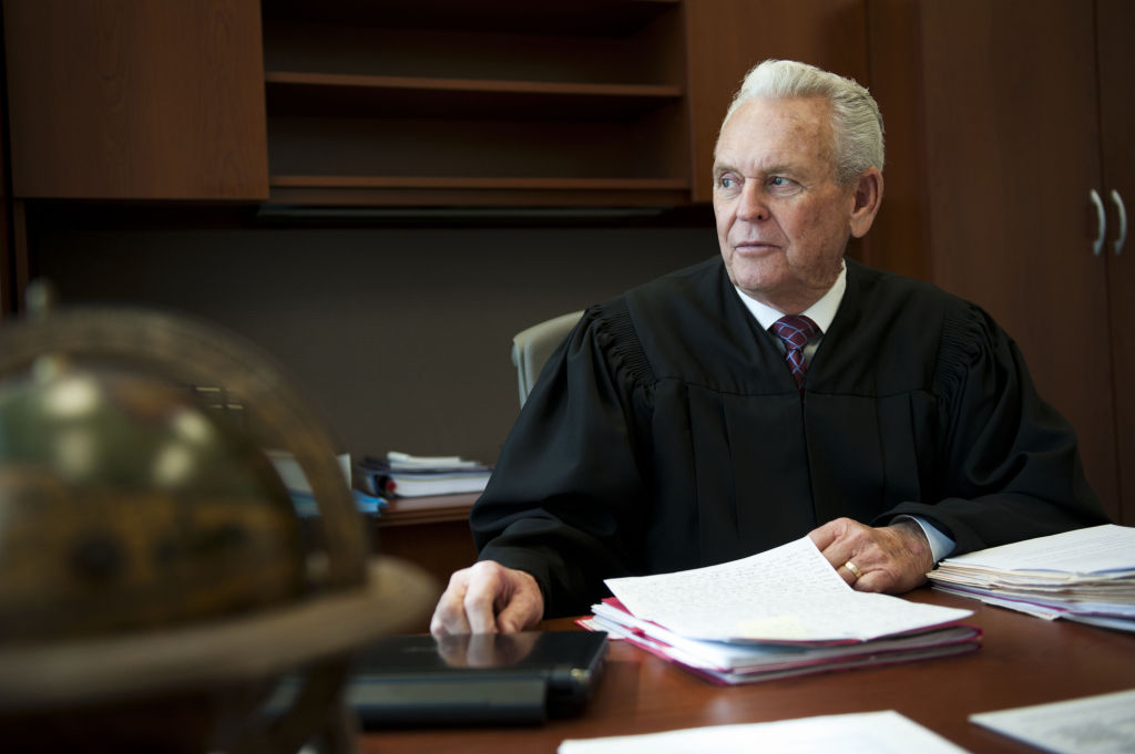 Judge Darwin Poulsen retires | News, Sports, Jobs - Daily Herald
